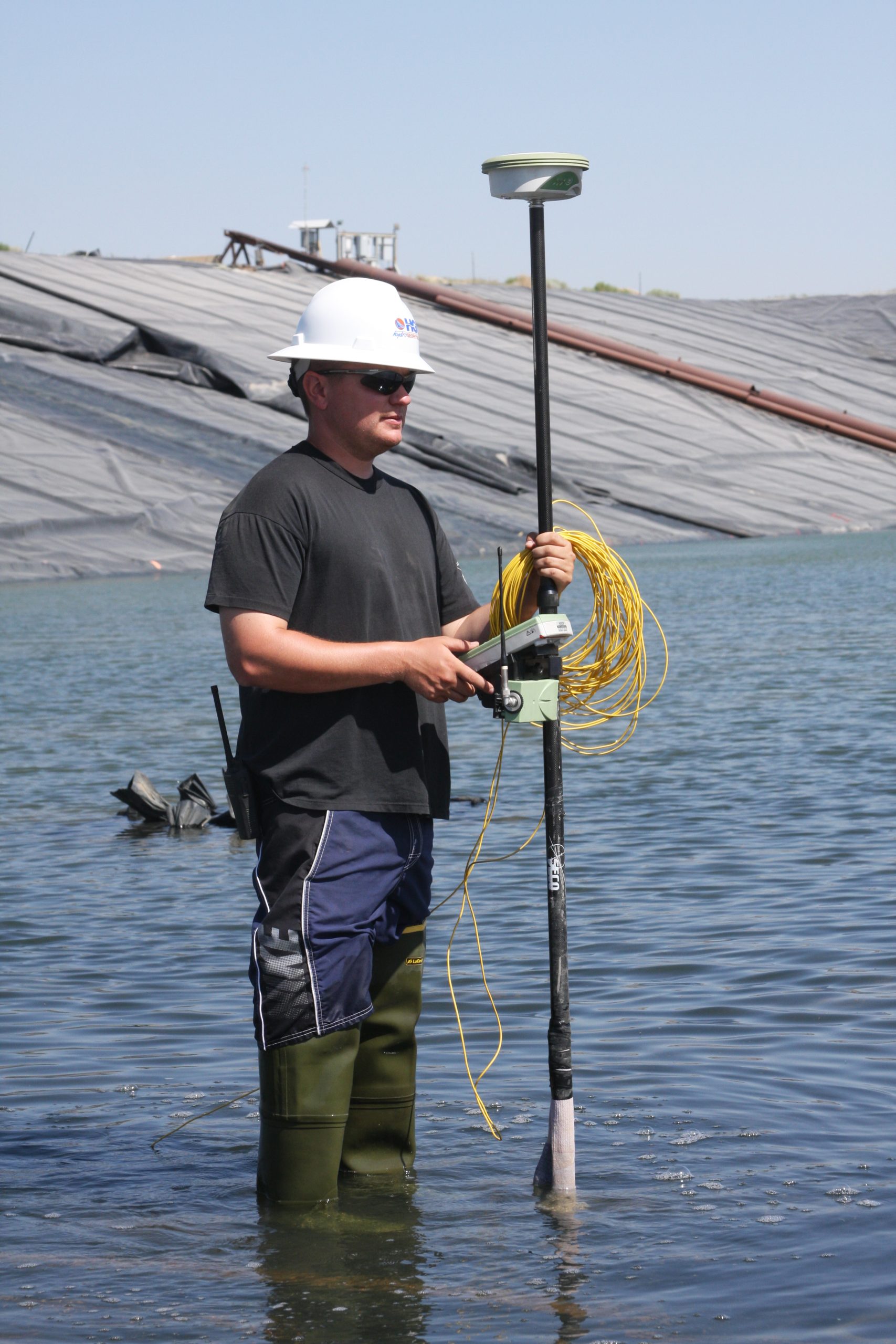 Pond Liner Leak Locate_2 - hydroGEOPHYSICS