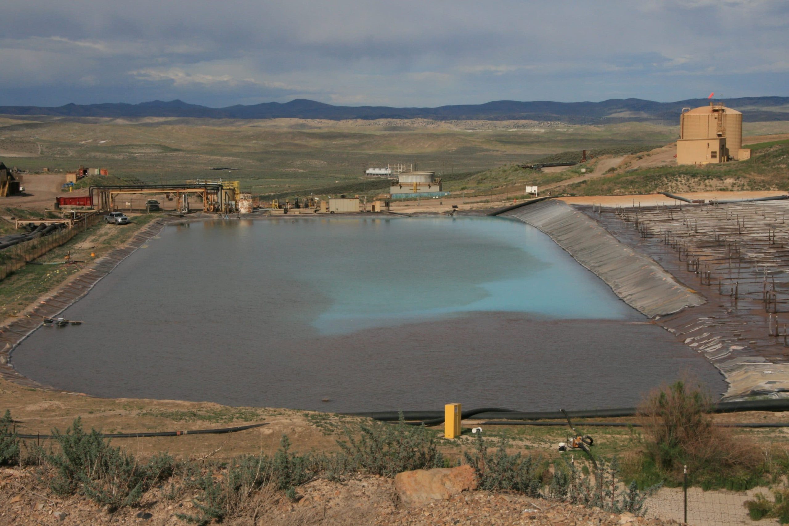 Pond - hydroGEOPHYSICS